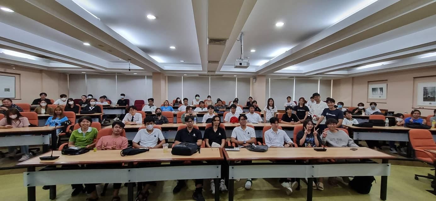 ภาพบรรยากาศจากงาน Data Cafe x ComSci UTCC “ชวนท่องโลก Data และ AI สายอาชีพมาแรงแห่งปี” | คณะ ...